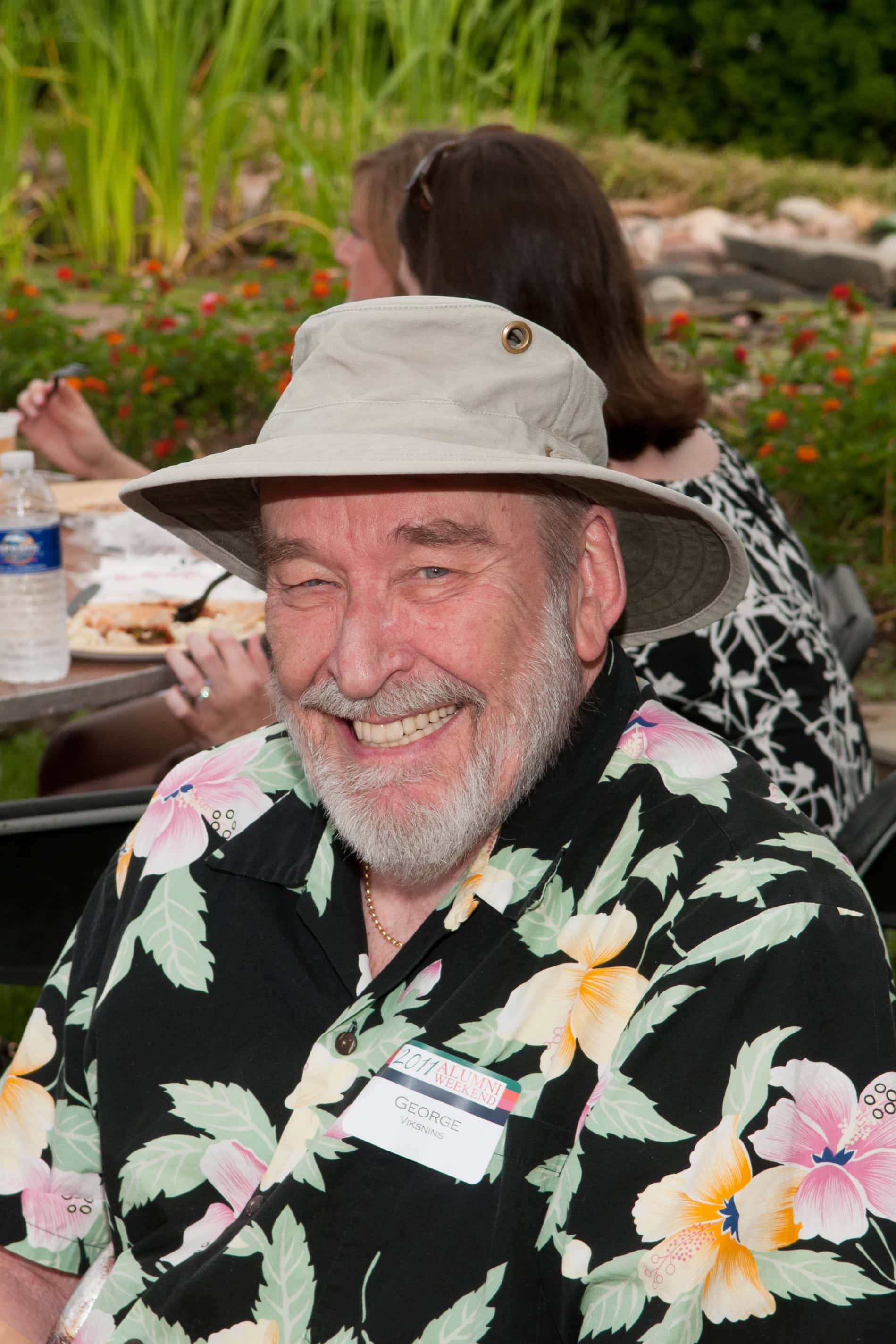 TFAS Remembers Viksnins' Legacy, Alumni Support Scholarship Fund | The ... TFAS Remembers Viksnins' Legacy, Alumni Support Scholarship Fund | The ...